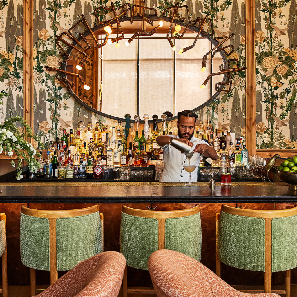 Restaurants & Bars in Downtown Austin | Austin Proper Hotel